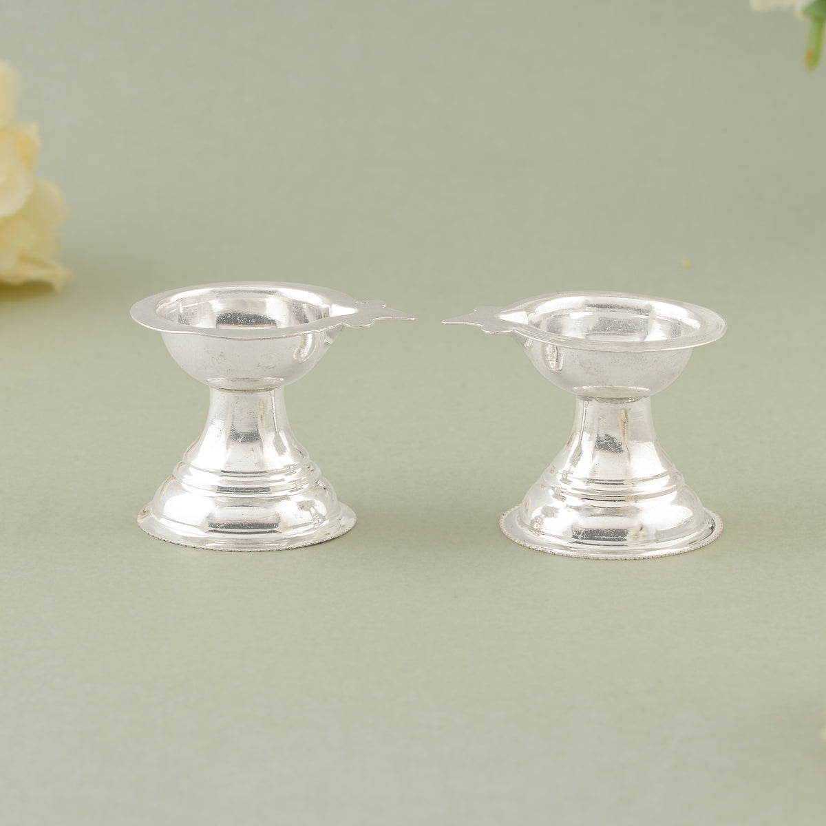 silver-plain-deepam-stands-92-5 – Krishna Jewellers Pearls and Gems Pvt Ltd