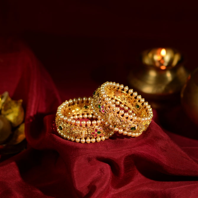 Traditional Gold Bangles with Temple Carvings – Krishna Jewellers ...